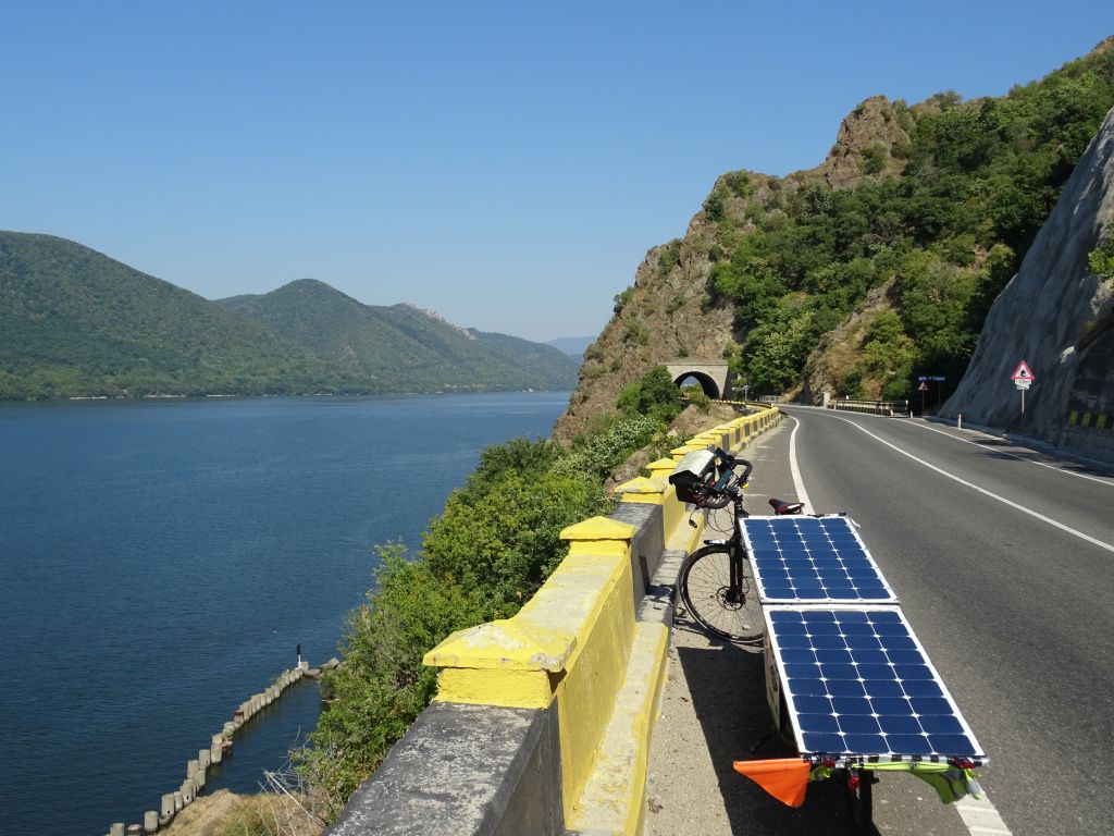 Sun Trip Thomas Pollet - GlobalBiker